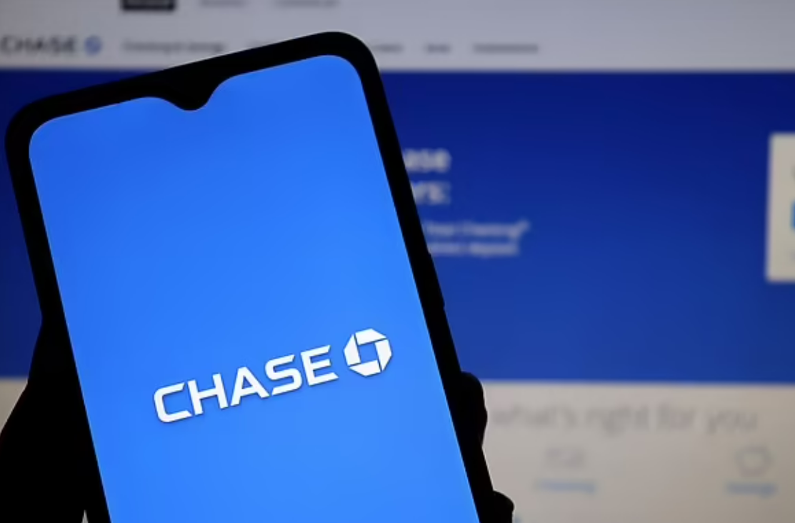 BREAKING - Chase Bank app is DOWN: Thousands of Americans report ...